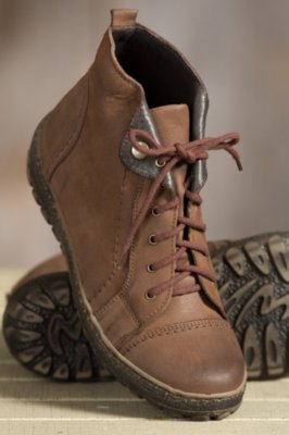 Women's Tucker Leather Ankle Boots | Overland