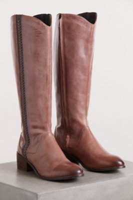 Women's Genny Microfiber-Lined Calfskin Leather Boots | Overland