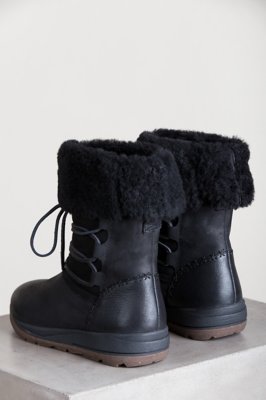 Women’s Ulu Raven Shearling-Lined Leather Boots with American Elkskin ...