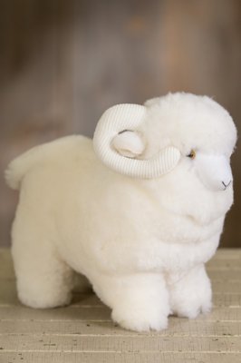 Medium Sheepskin Sheep | Overland
