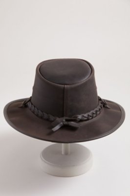 Traveler Crushable Leather Outback Hat | Overland